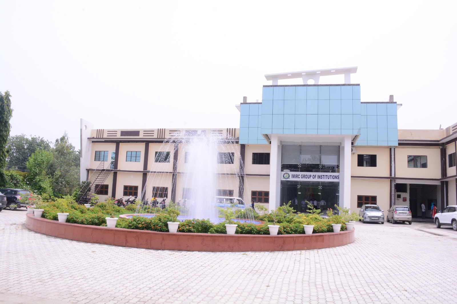 Law College Of IMIRC